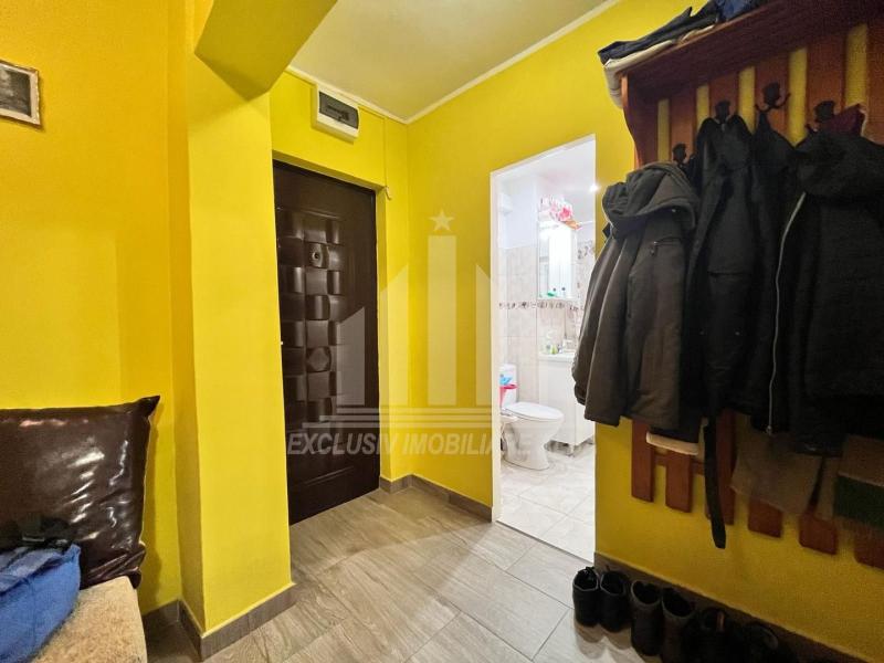 Garsoniera decomandata | 32 mp | Etajul 3 din 4 | Cetate, Alba Iulia ...