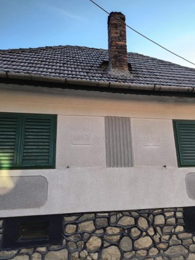 Casa individuala de vanzare in Rasinari - CI2303985 - Compariimobiliare.ro