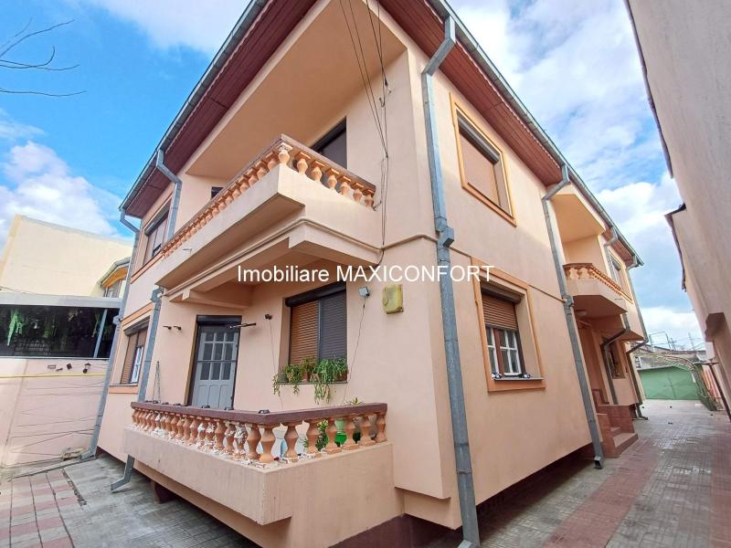 Central - Case de vanzare 7 camere in Braila - Compariimobiliare.ro