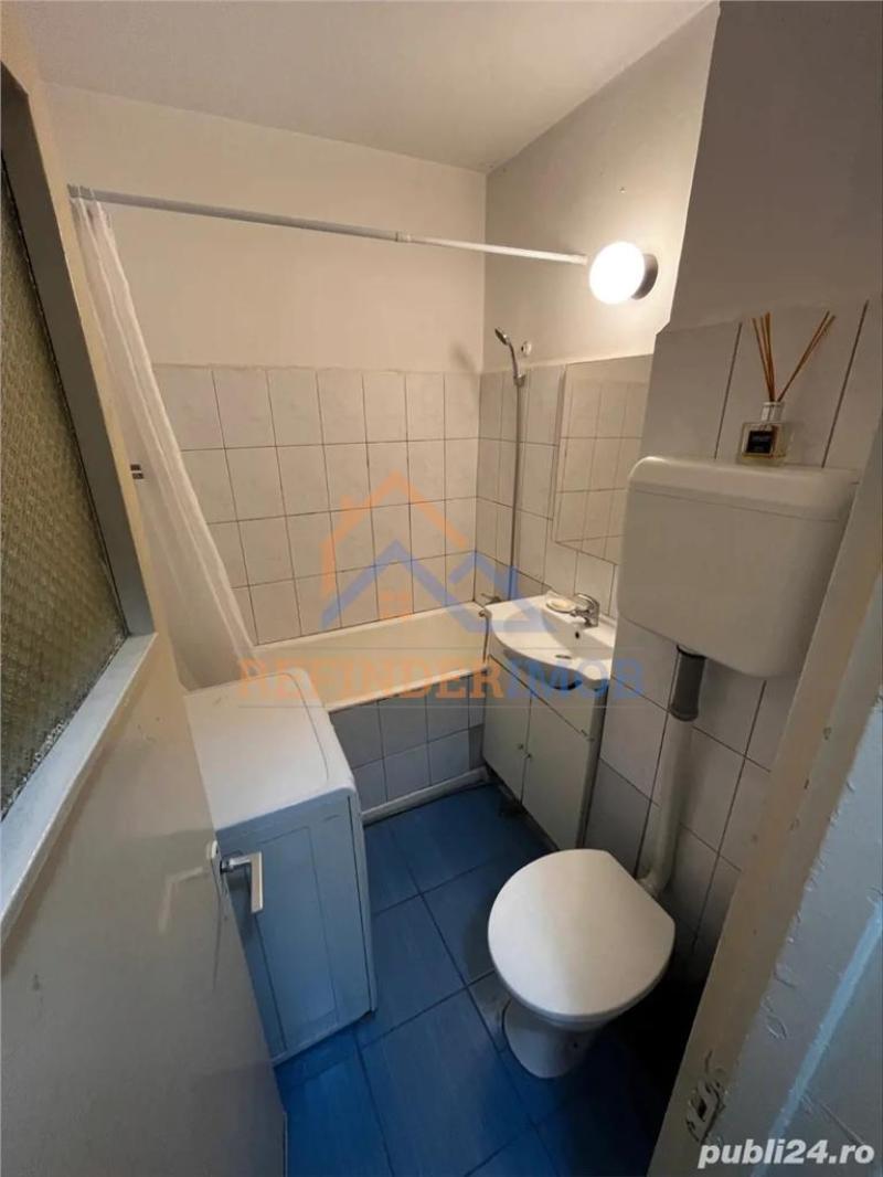 Vanzare Garsoniera zona Drumul Taberei Metrou Favorit, Bucuresti ...