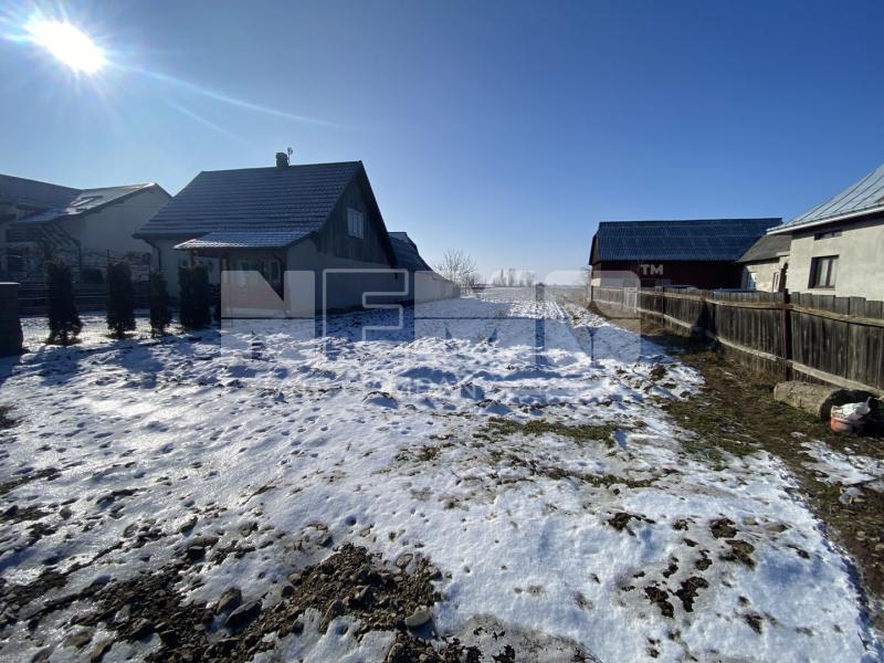 Teren | Maneuti | Strada principala | 38 ARI, Suceava - CI2606979 ...