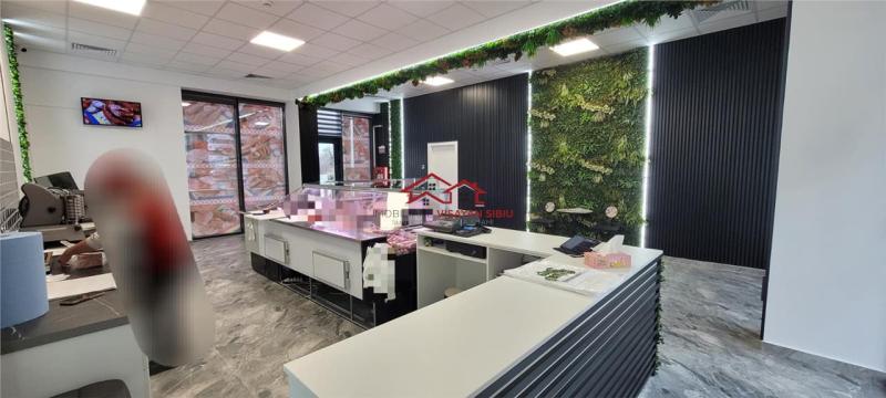 Spatiu comercial cu vitrina Doamna Stanca mall Selimbar, Sibiu ...