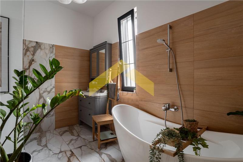 Casa la sol stil Neoclasic modren lux in Mandruloc - CI2635346 ...