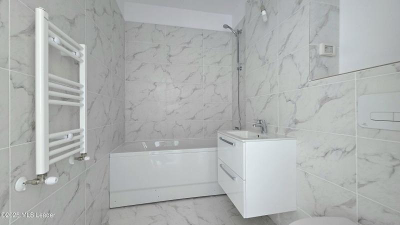 3 Camere Modern - in Complex Rezidential pe Malul Lacului, Bucuresti ...