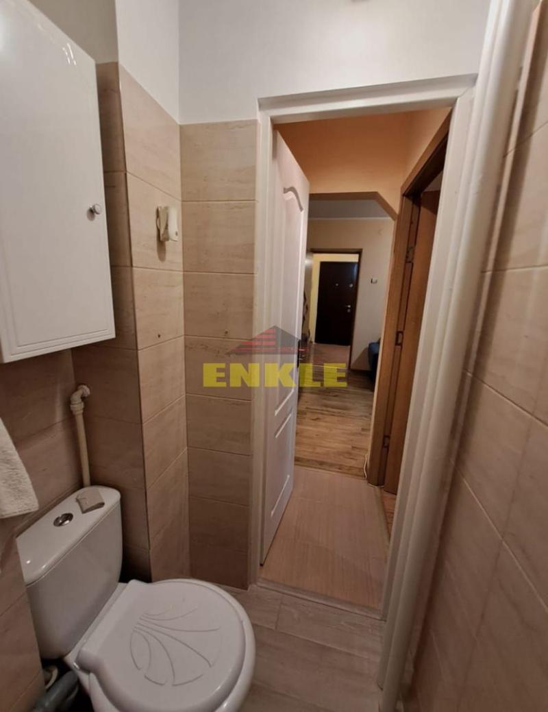 Vanzare apartament 2 camere semidecomandat, Zona Scolii 7, Botosani ...