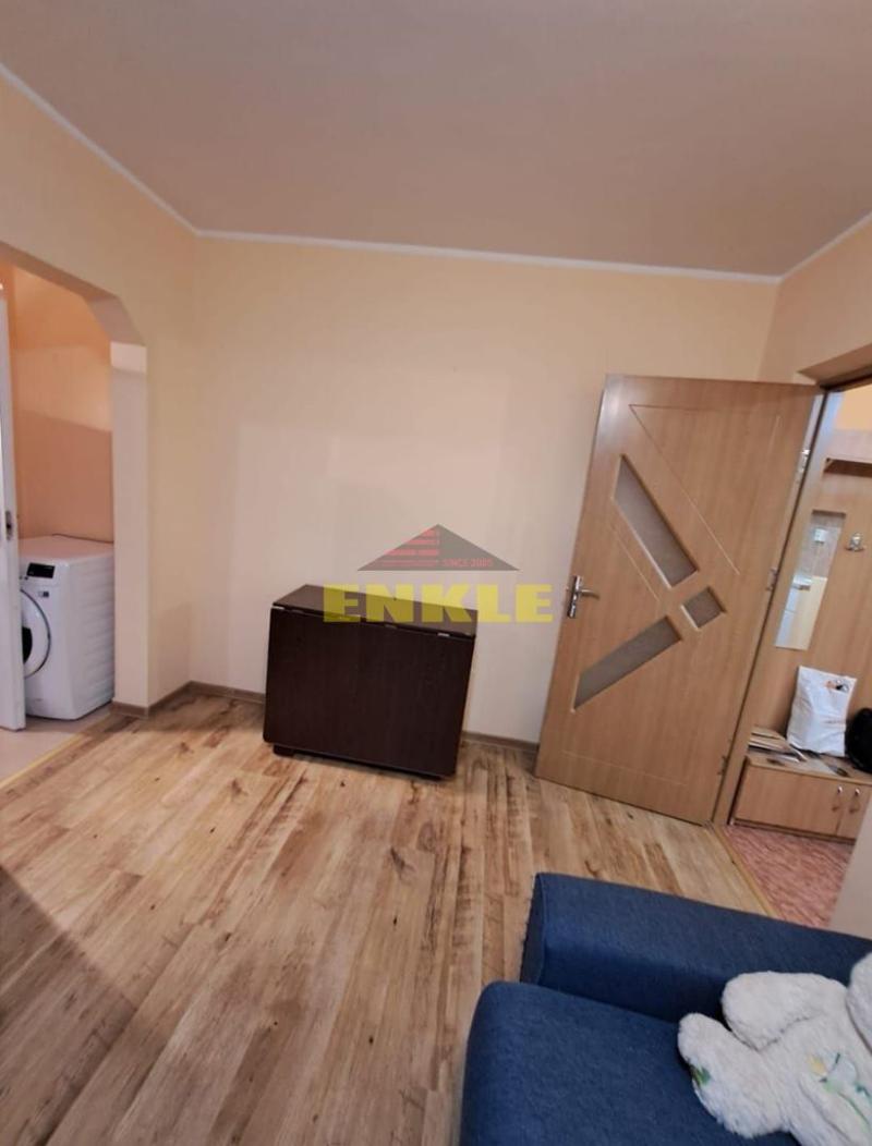 Vanzare apartament 2 camere semidecomandat, Zona Scolii 7, Botosani ...
