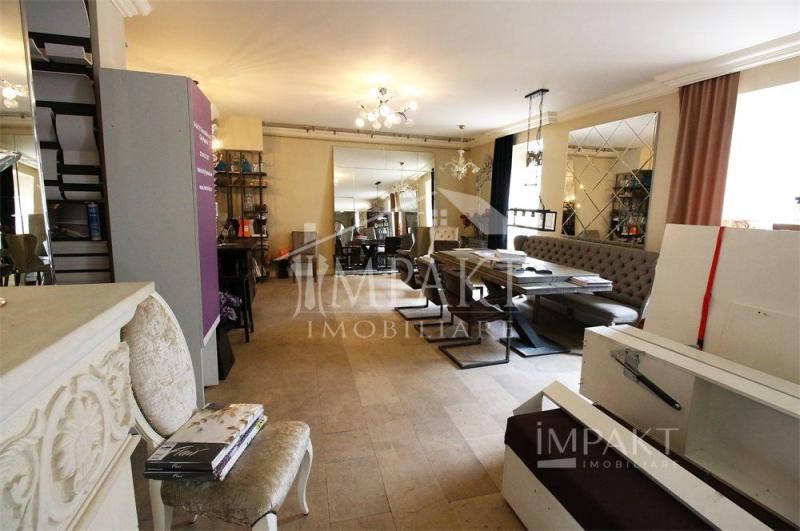 Spatiu situat in zona Semicentrala, 120 mp, cu acces stradal, Cluj ...