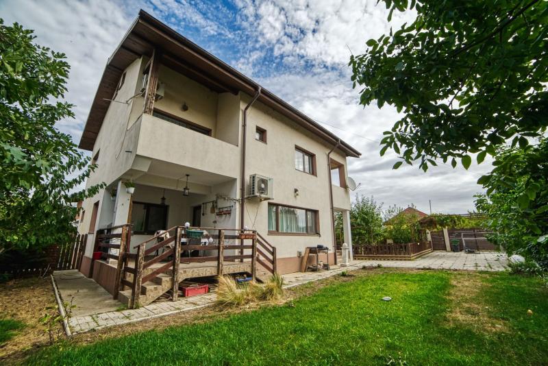 Casa complet mobilata 5 camere 3 bai curte generoasa, Bucuresti ...