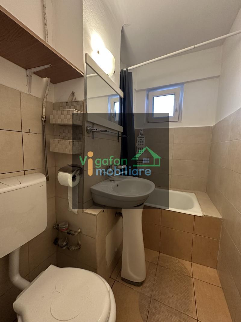 Garsoniera in Ploiesti,zona Malu Rosu-cod unic VIG53643 - CI2650969 ...