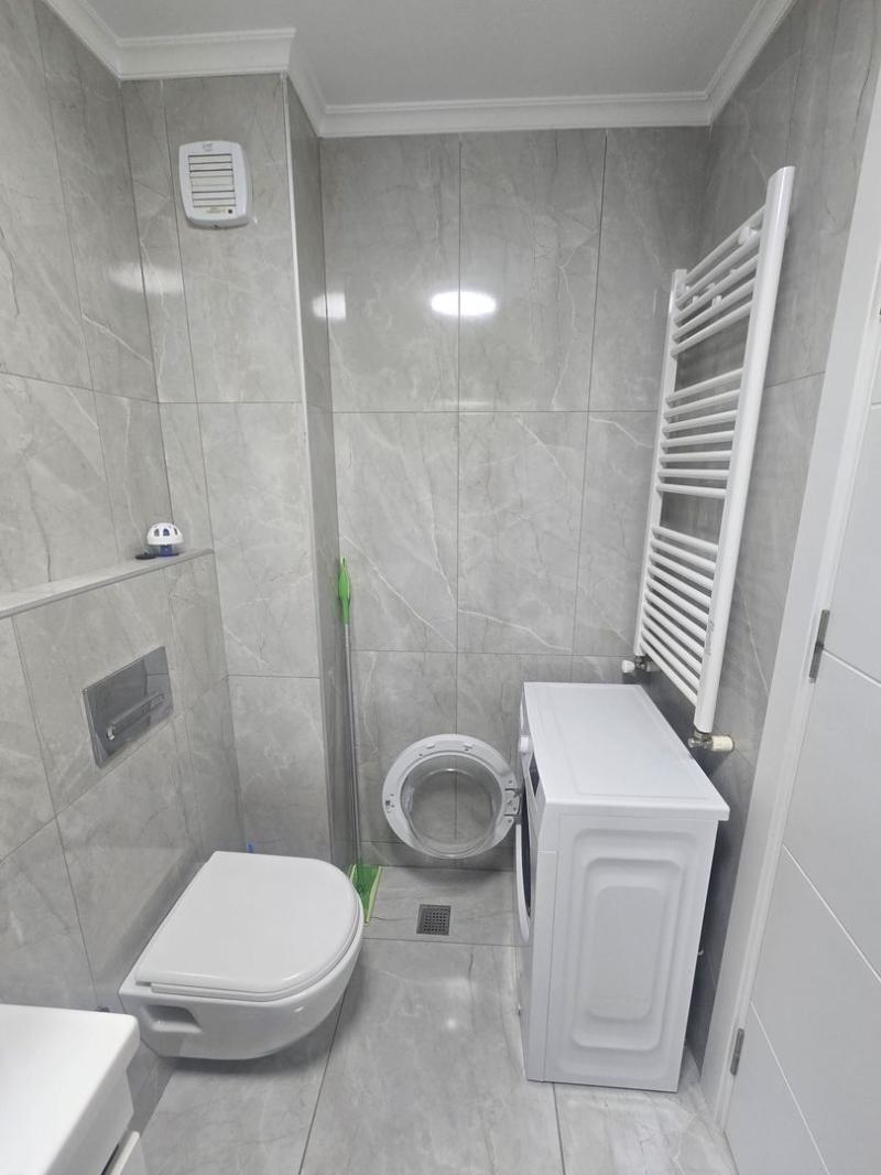 Garsoniera zona Campus de vanzare - Mobilata si utilata - Ocazie ...