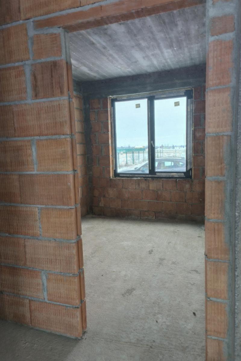 De vanzare casa la rosu 190 mp utili- Eden Forest-Gulia, Dambovita ...