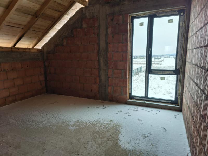 De vanzare casa la rosu 190 mp utili- Eden Forest-Gulia, Dambovita ...