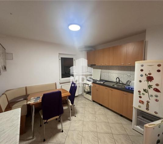 56mp, mobilat si utilat in bloc anvelopat linga piata Doina, Timisoara ...