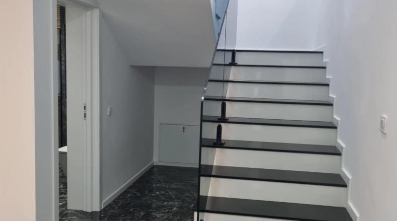 De vanzare casa, 4 camere, 132 mp, Miroslava, Cresa/Gradinita Noua, Cod ...