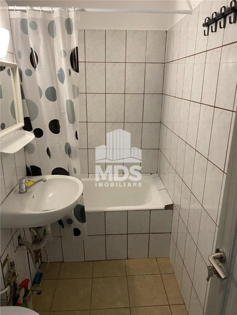 Decomandat, mobilat si utilat linga Piata Doina, Timisoara - CI2781868 ...